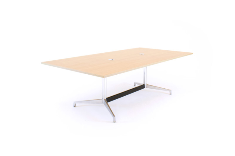 Arca Y&YY - Tables for Business